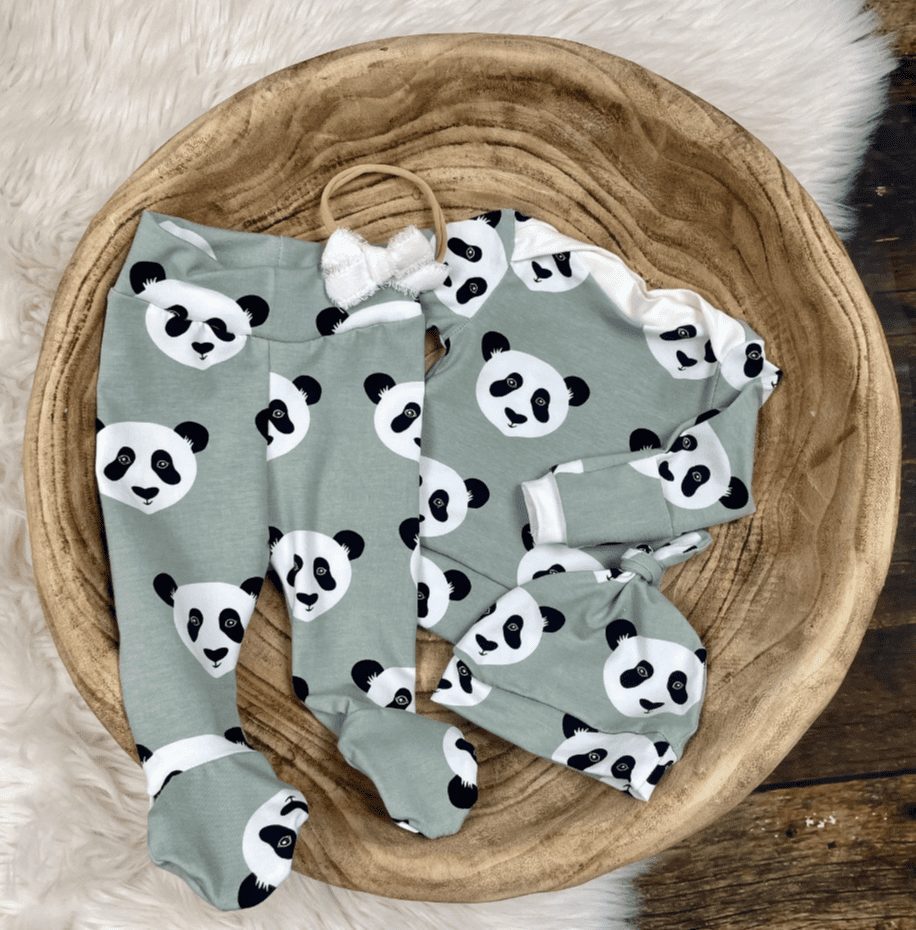 5 Tips for Finding Panda Baby Clothes | Panda Things